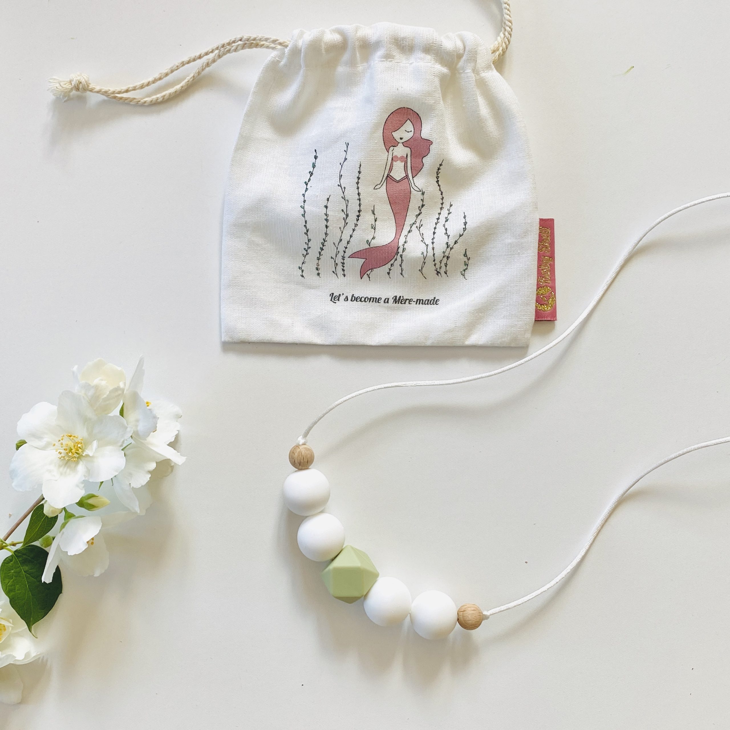 Breastfeeding neckless - Color - Baby Shell